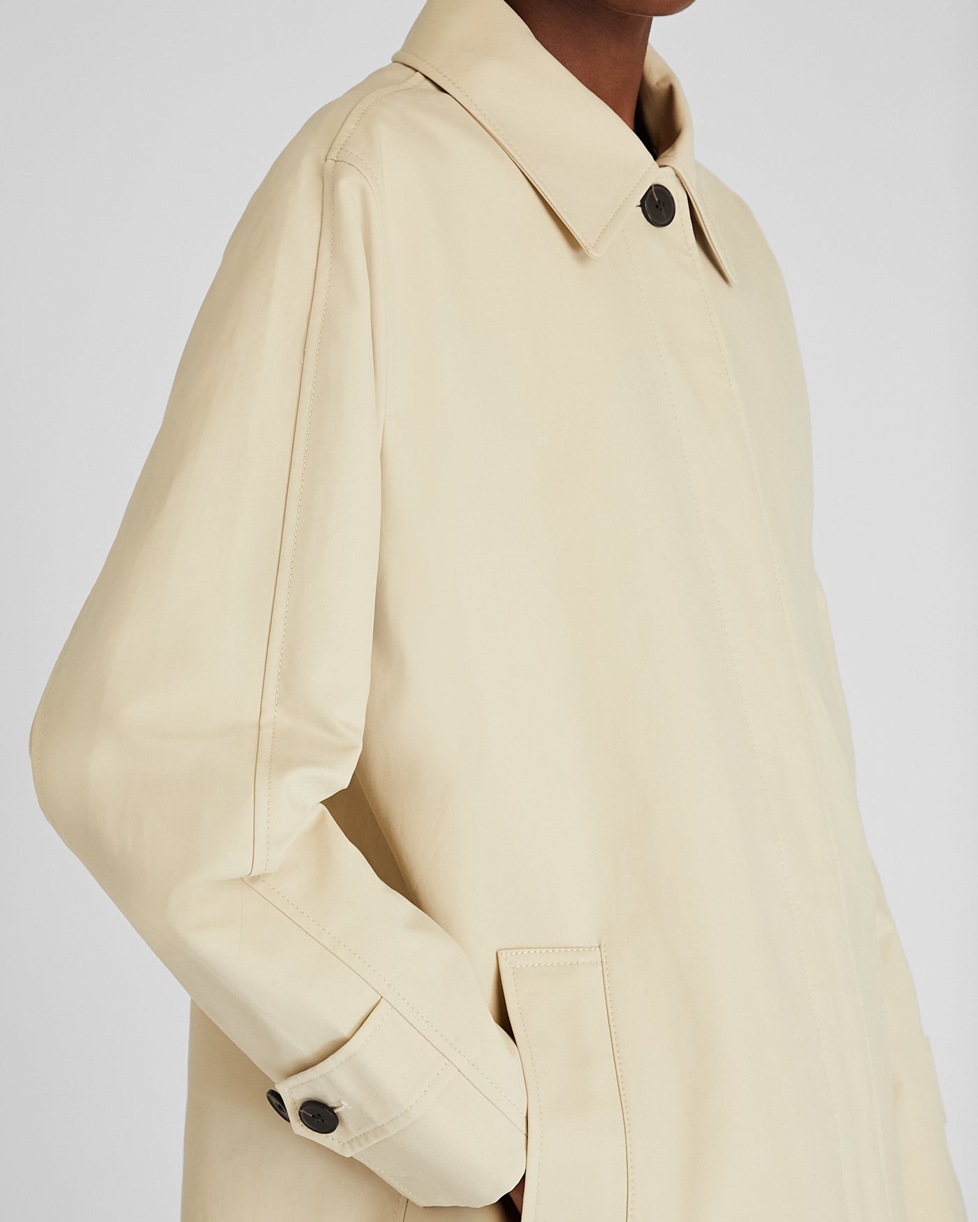 Women's Khaki Stone Gabardine Mac Coat | CLUB MONACO CA